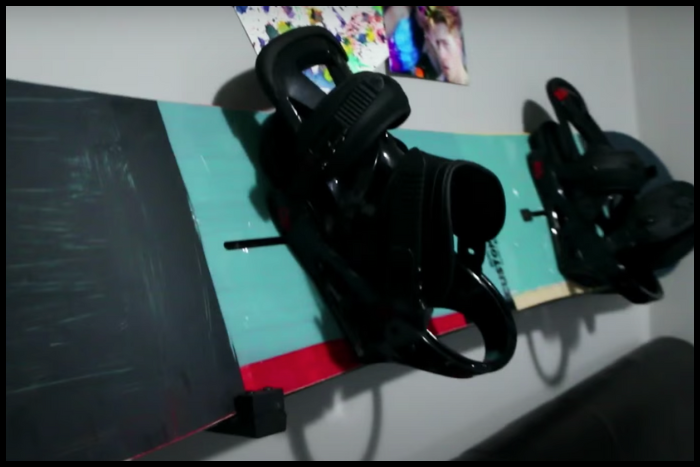 How Do You Display A Snowboard? | Neat Showcasing Skills