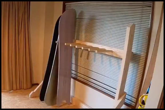 How Do You Display A Snowboard? | Neat Showcasing Skills